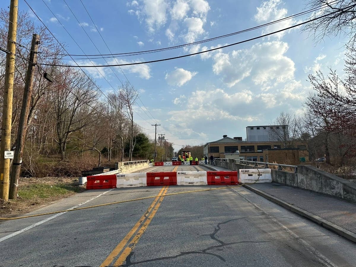 Deterioration Closes Laurel Street Bridge In Hopkinton | Hopkinton, RI ...