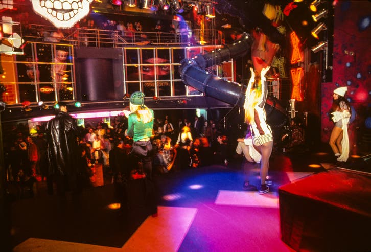 Club USA - Dazzling Photos From 1990s Glitziest NYC Club | New York ...