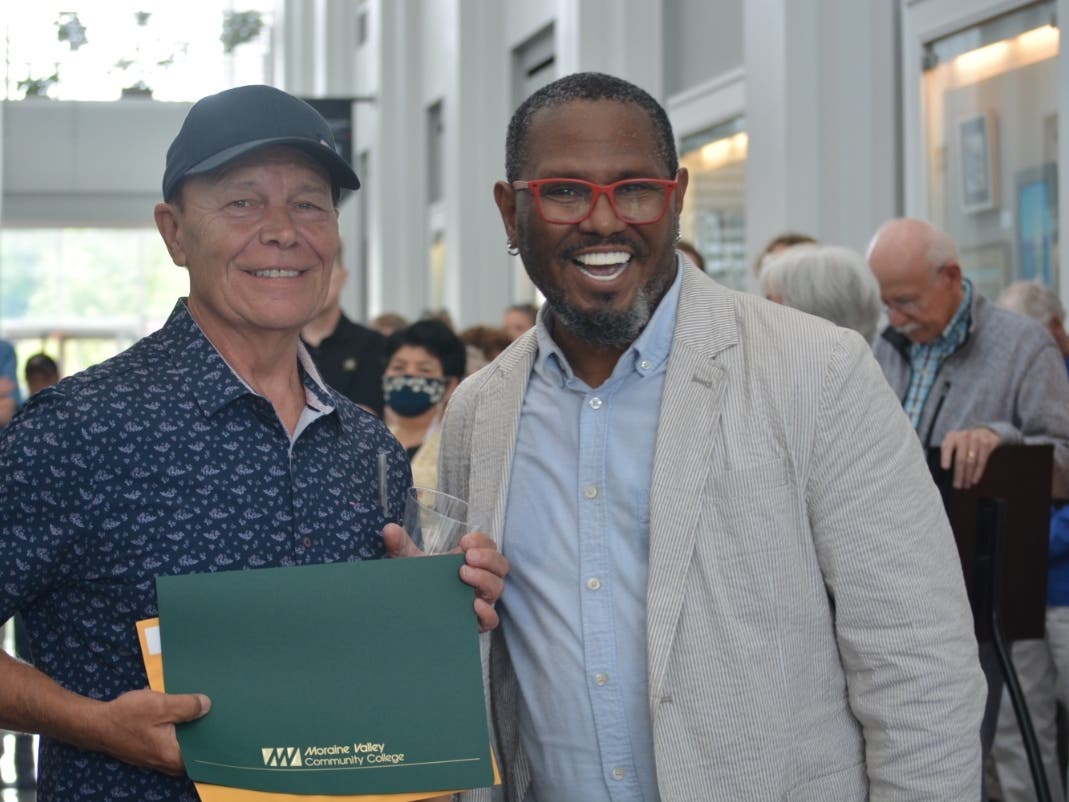 Winners announced at the opening reception of "Gallery 2022" | Oak Lawn ...