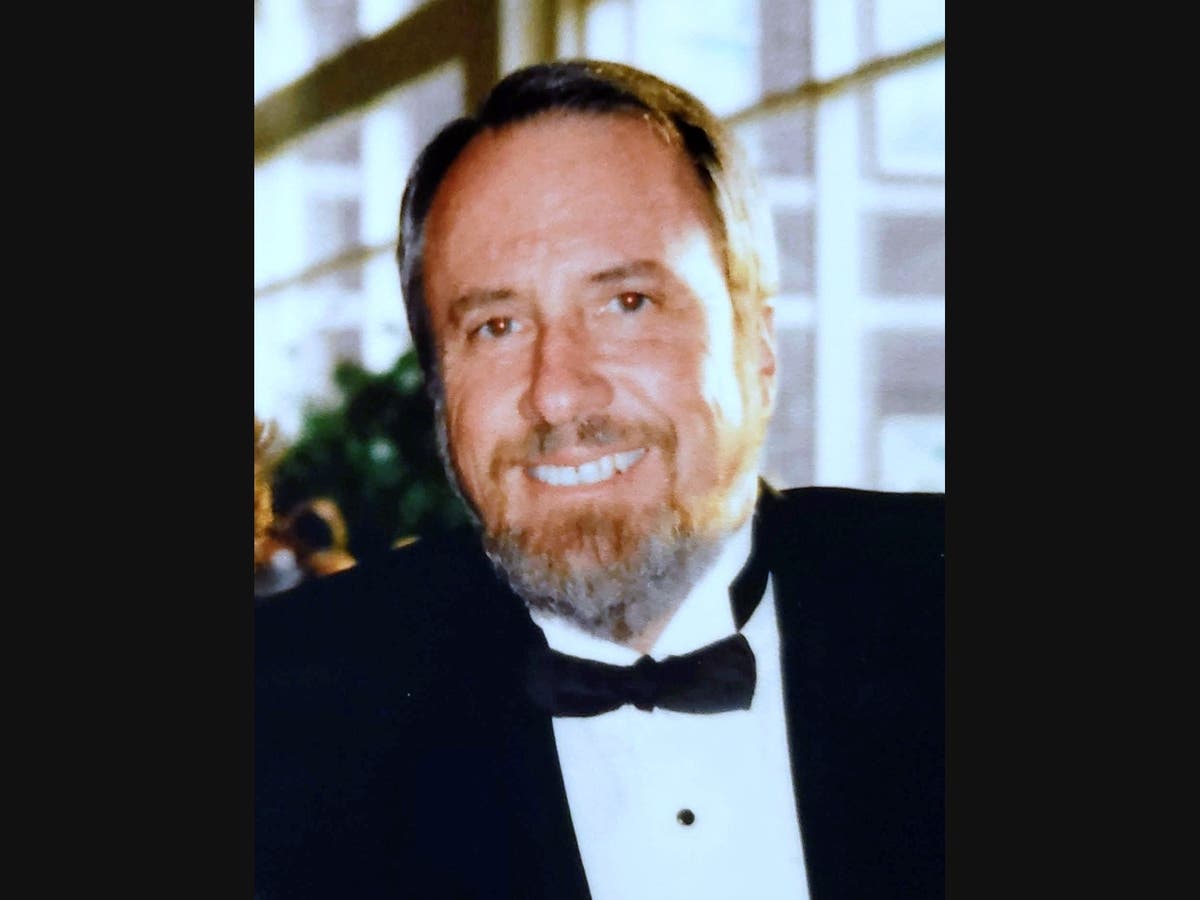 Peter C. Kluchnick, 78, of Milford, passed away peacefully on November ...