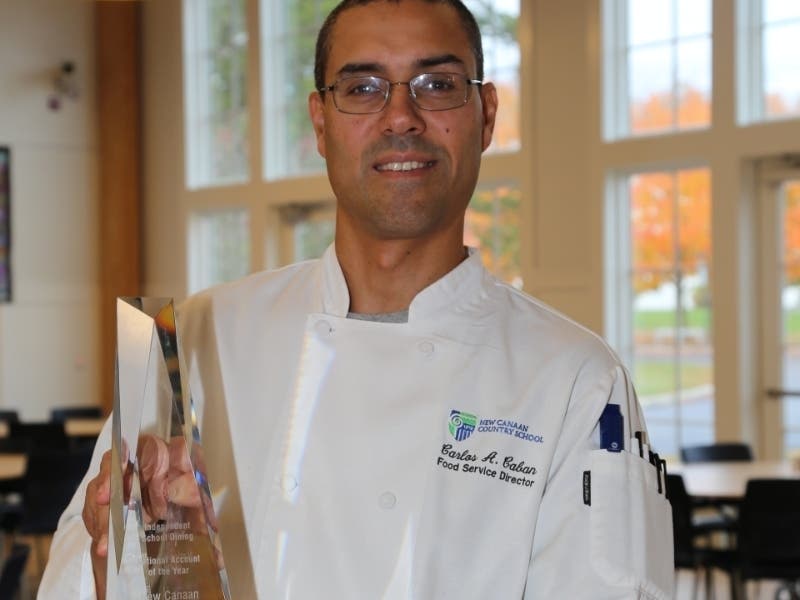 New Canaan Country School Dining Services Receives National Award | New ...