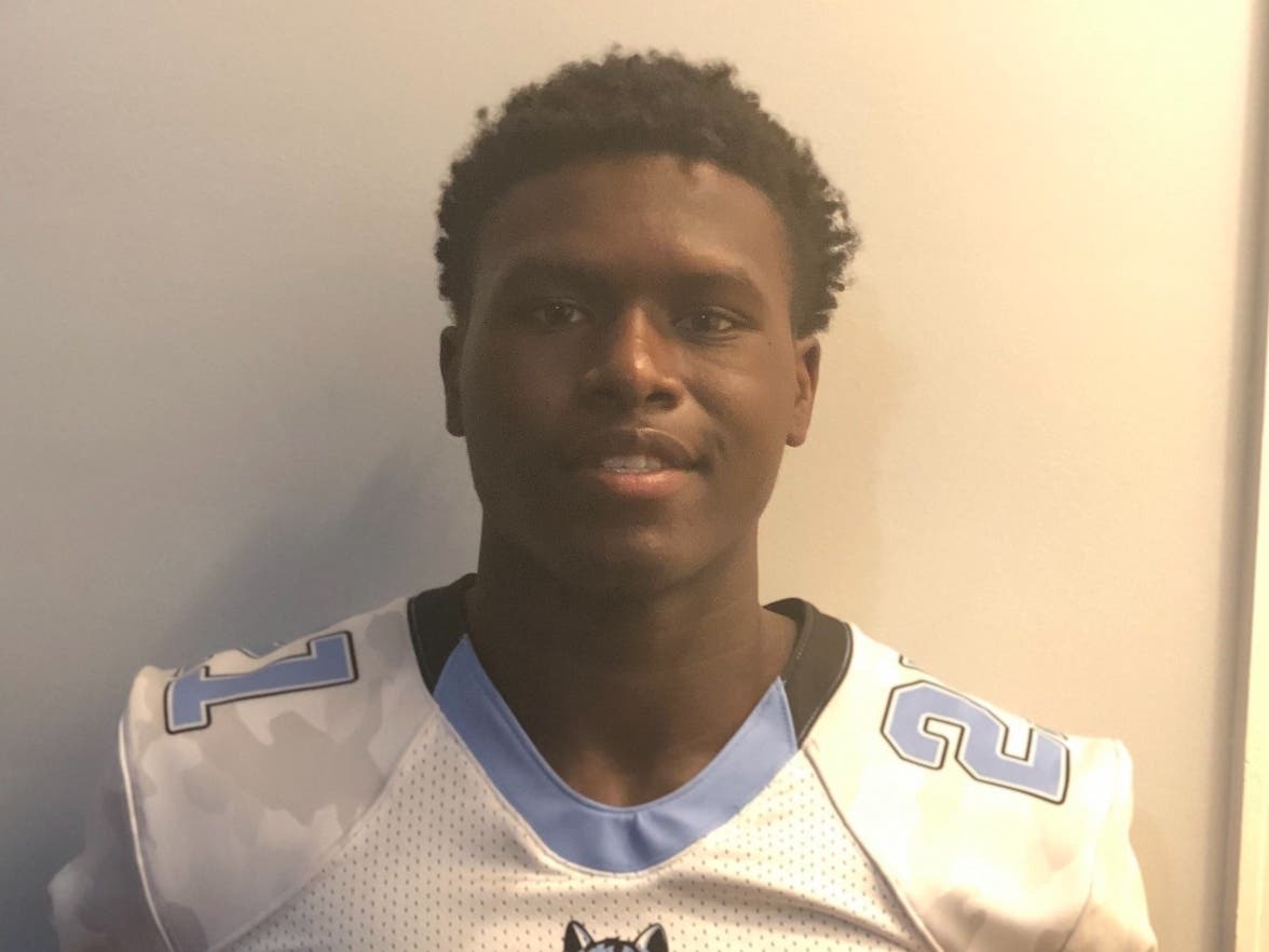 Williamsburg Teen In The Running For NY Giants Football Award ...