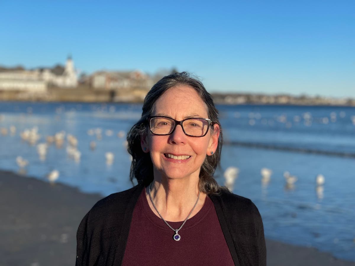 Clean Beach Advocate Liz Smith To Run For Swampscott Select Board ...