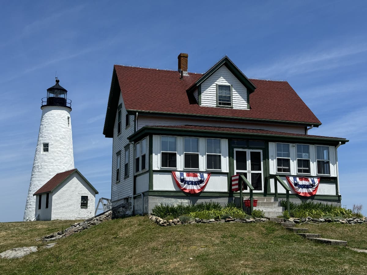 'Race Against Time': Bakers Island Light Station Restoration Campaign ...