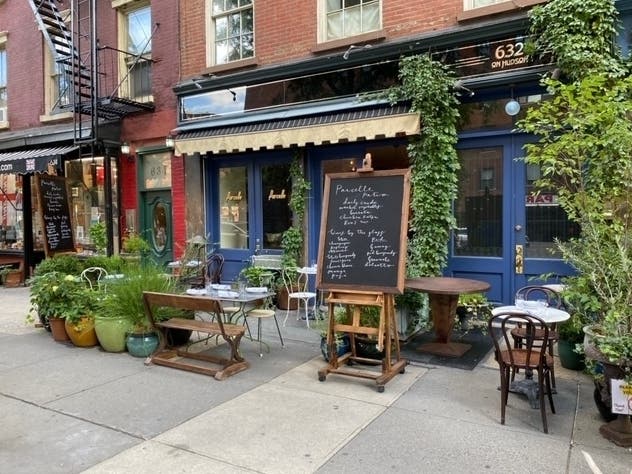 New Pop-Up Wine Bar Opens In The West Village: What To Know | West ...