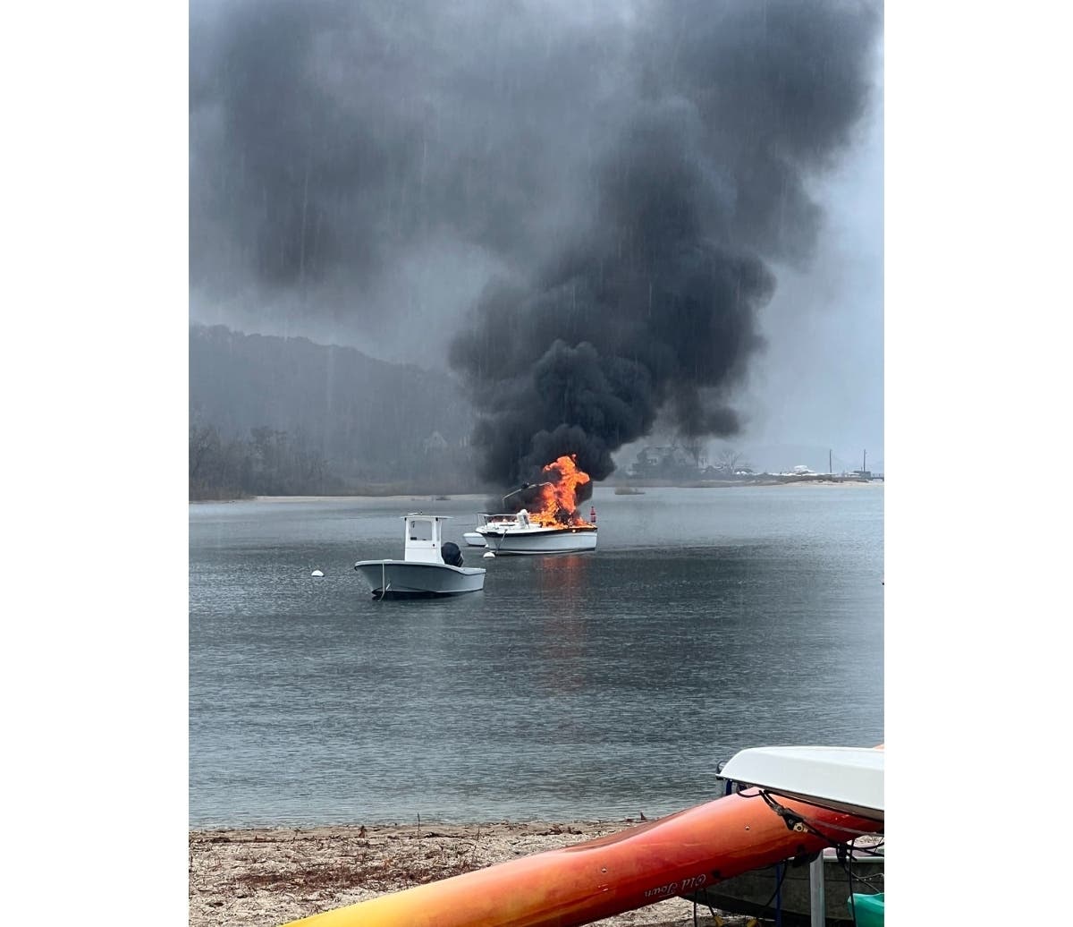 Boat Catches Fire In Northport Harbor | Northport, NY Patch