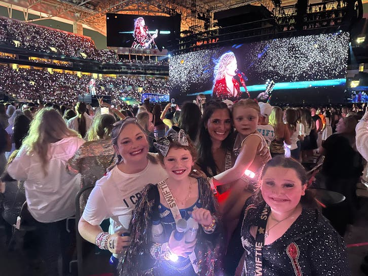 Girl With Cancer Meets Taylor Swift's Mom Thanks With LI Charity's Aid ...