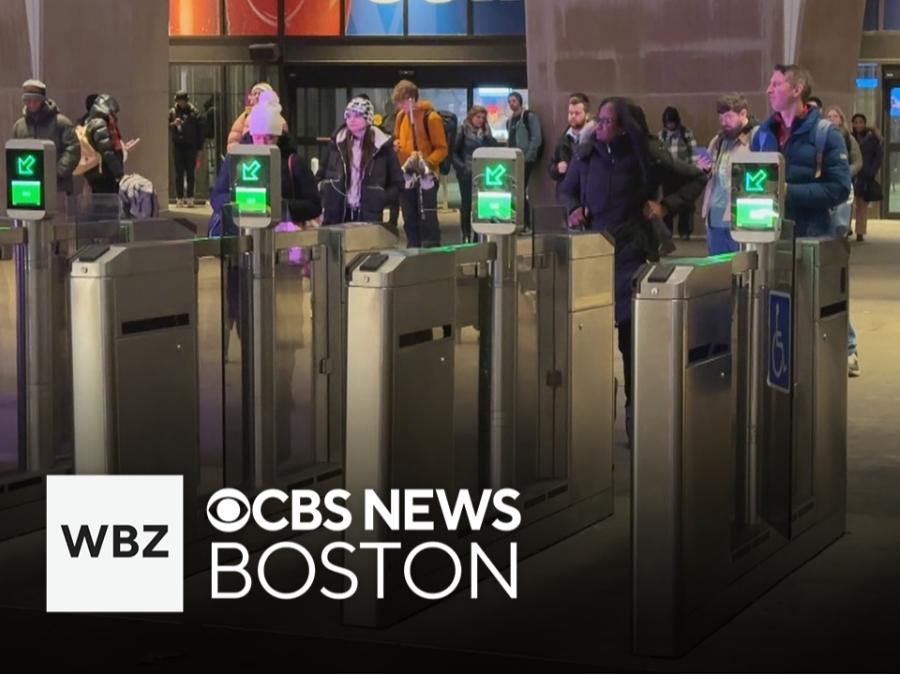 New Fare Gates For Commuter Rail, Amtrak Riders Activated At Boston's ...