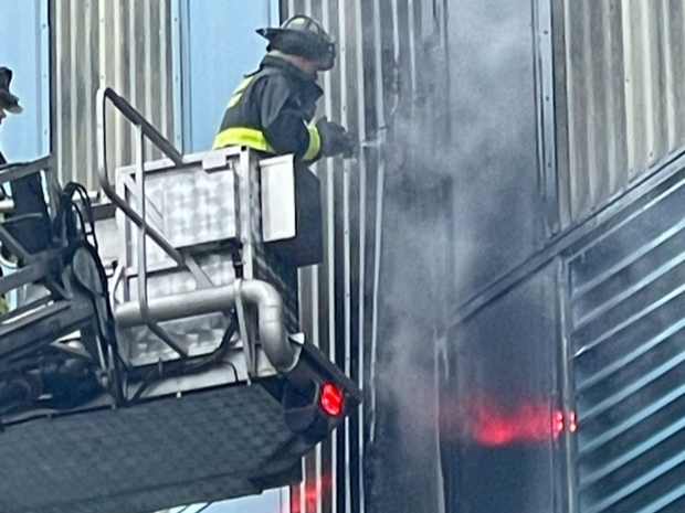Firefighters Extinguish Blaze At South Side Chicago Chemical Plant ...