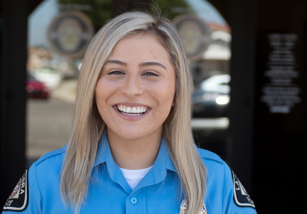 Police service aid pursues law enforcement to honor late brother ...