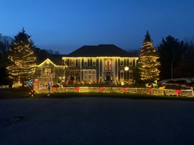 Patch's 2021 Guide To The Merrimack Valley's Best Light Displays ...