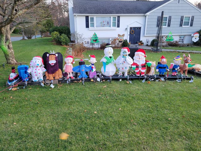 Patch's 2021 Guide To The Merrimack Valley's Best Light Displays ...