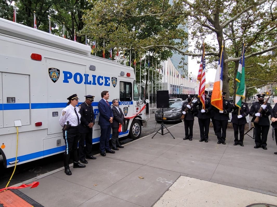 East Side Police Precinct Inaugurates New Mobile Command Center | Upper ...