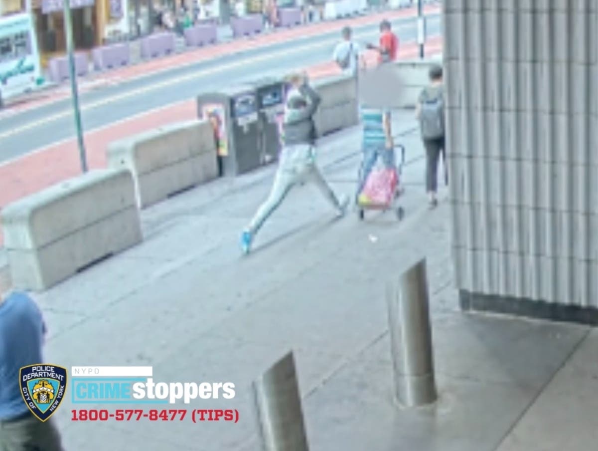 VIDEO: Man Randomly Slashes Woman With Boxcutter In Times Square ...