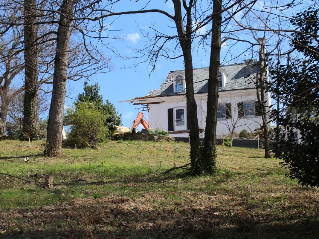 Demolition Crew Begins Tearing Down Arlington's Broyhill Mansion ...