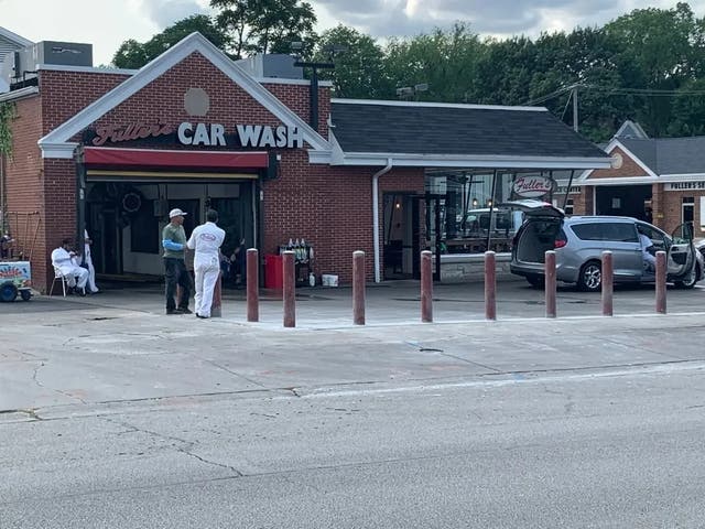 Hinsdale Couple Who Lost Son Stalk Car Wash Owners: Court Filing ...