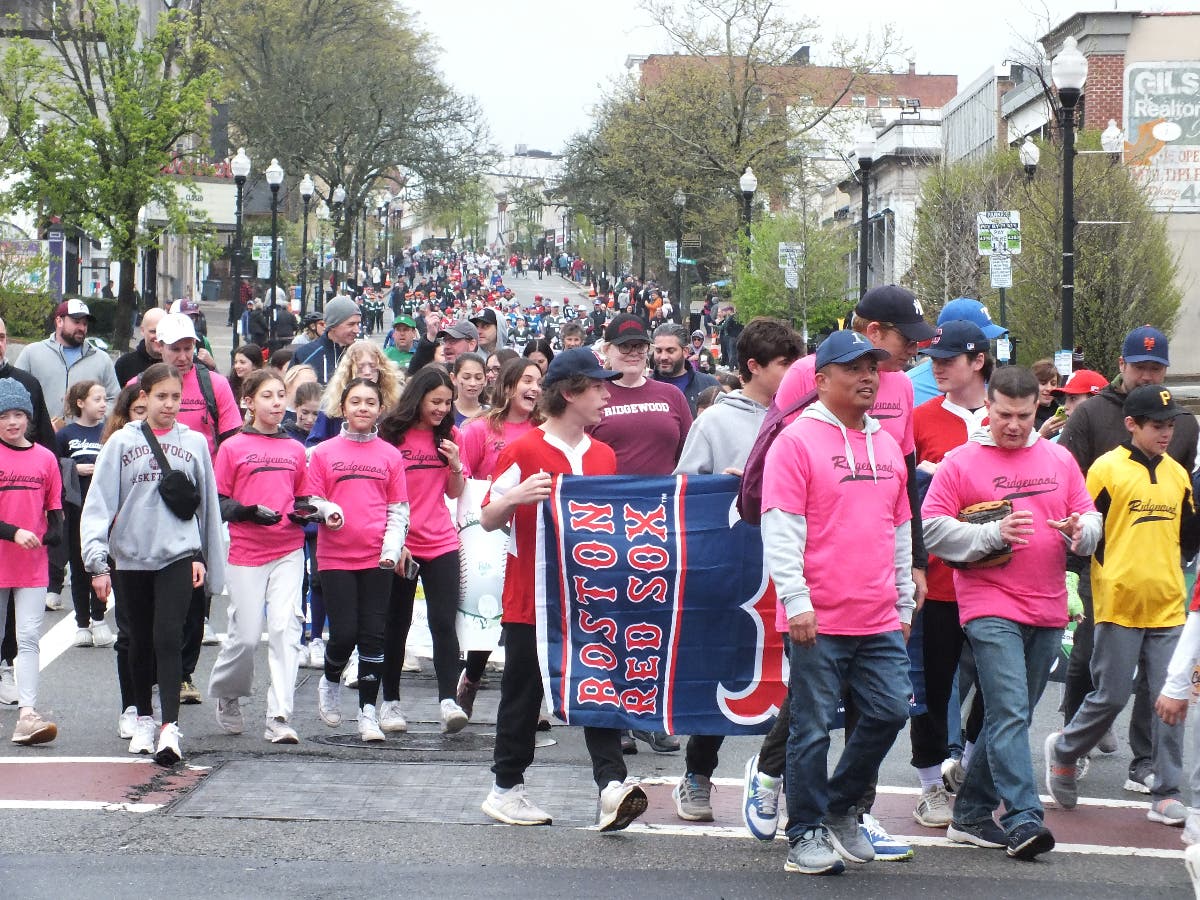 Ridgewood Hosted Annual Little League Parade: PHOTOS | Ridgewood, NJ Patch