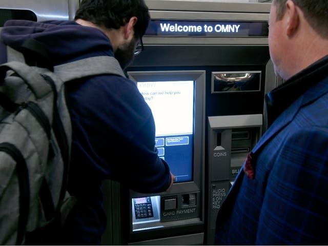 First OMNY Card Machines Roll Out To Replace MetroCards | New York City ...