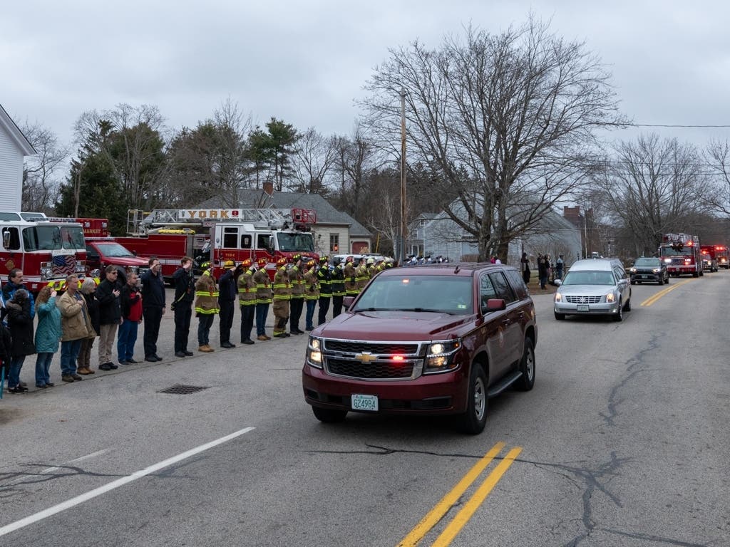 Fire Lieutenant Honored By Firefighters — From Concord To The Seacoast ...