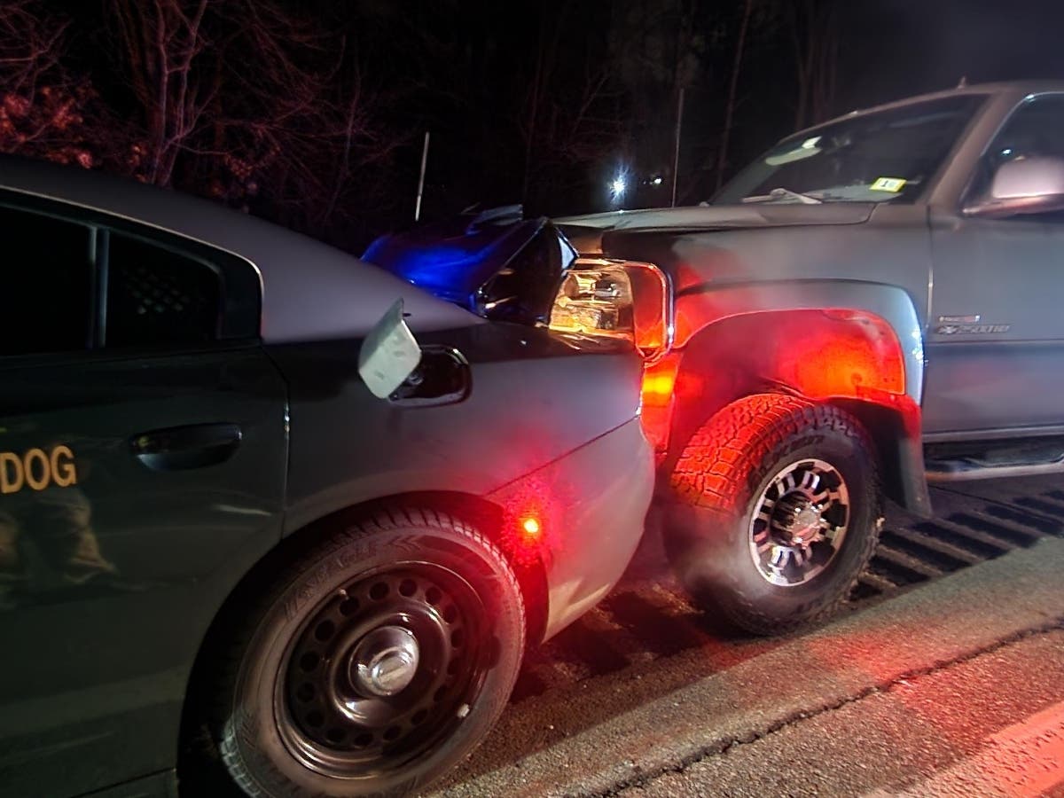 NH State Police Cruiser With Trooper, K-9 Struck On Everett Turnpike ...