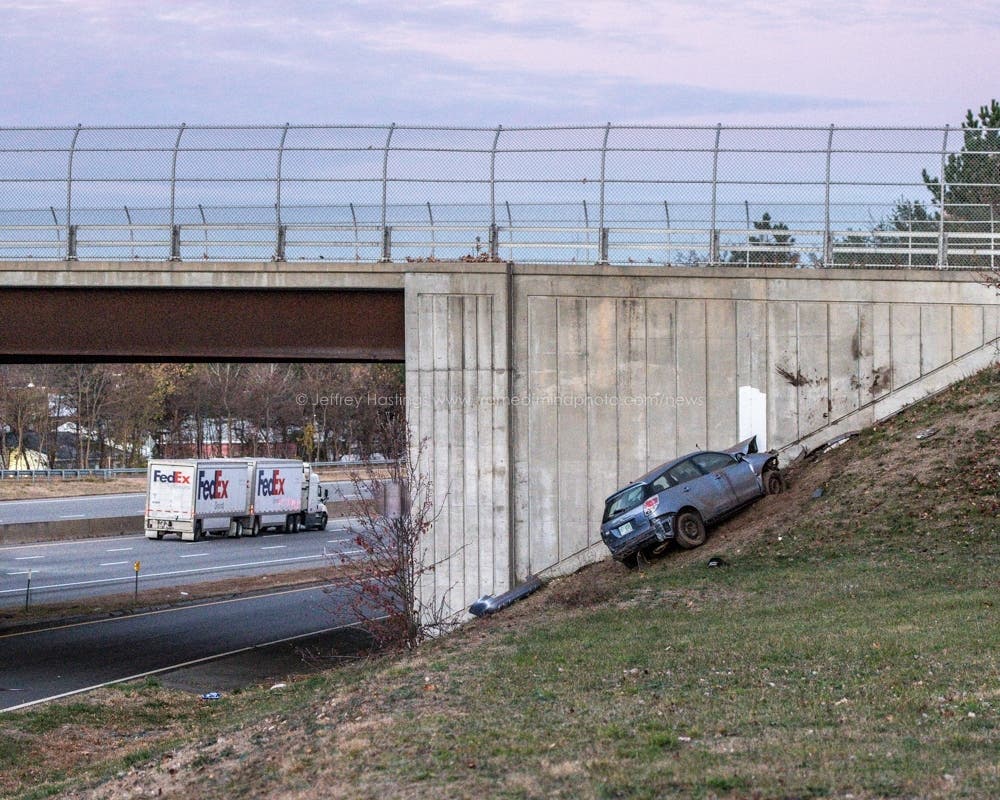 Nashua Crash Closes Everett Turnpike, Boston MedFlight Lands At Scene ...