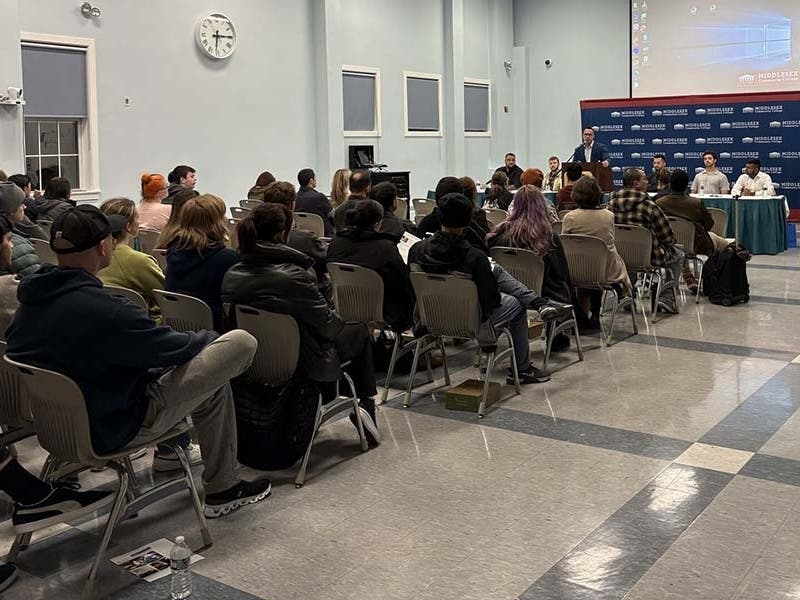 Annual Engineering Panel Welcomes Back MCC Alumni | Bedford, MA Patch