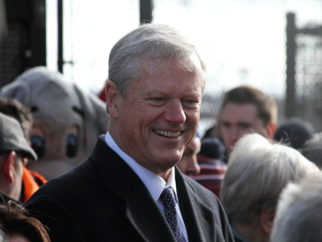Former Gov. Charlie Baker To Speak At Bentley University Graduation ...