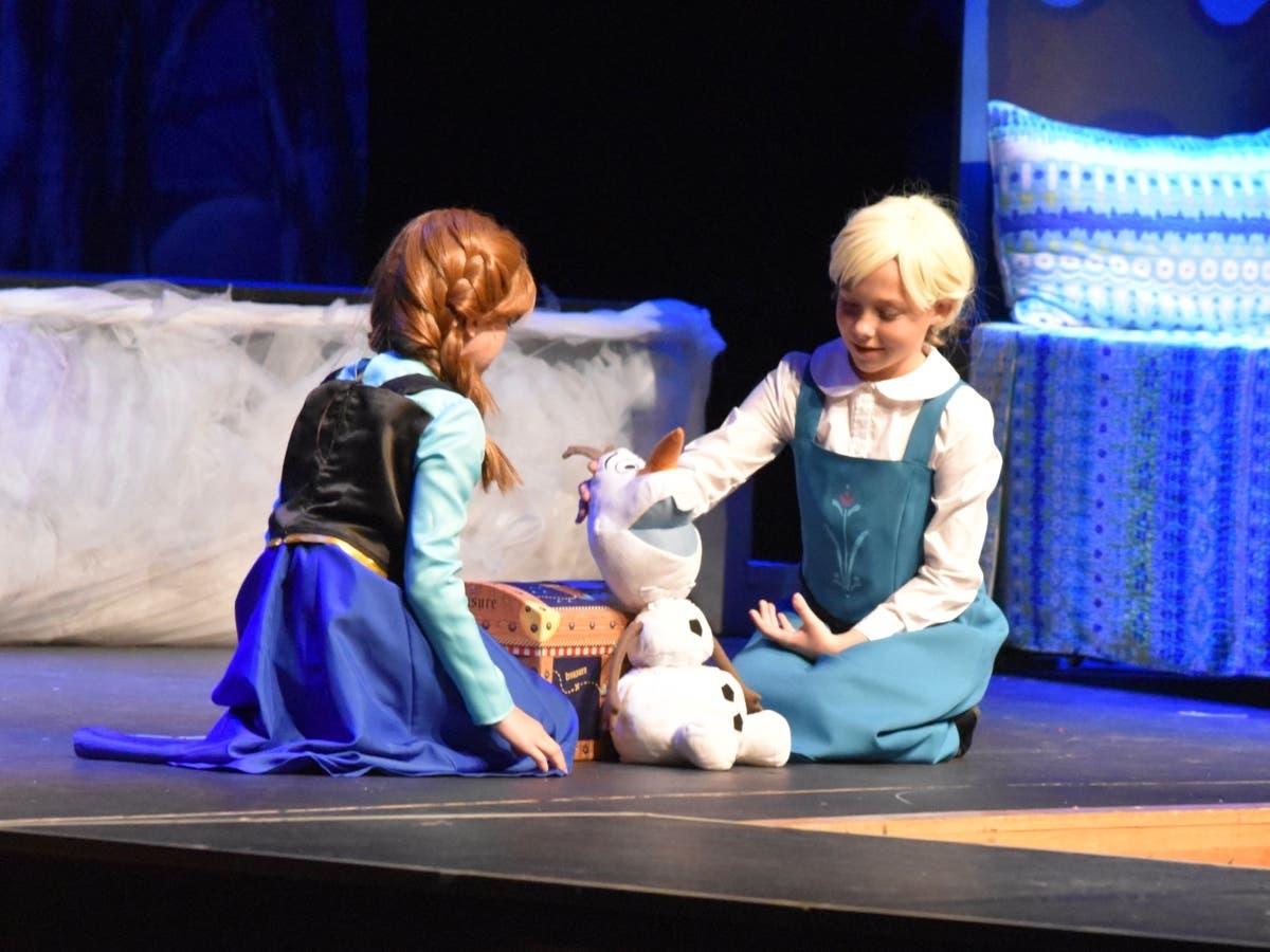 Local High School Welcomes Winter with Frozen Jr. Production ...