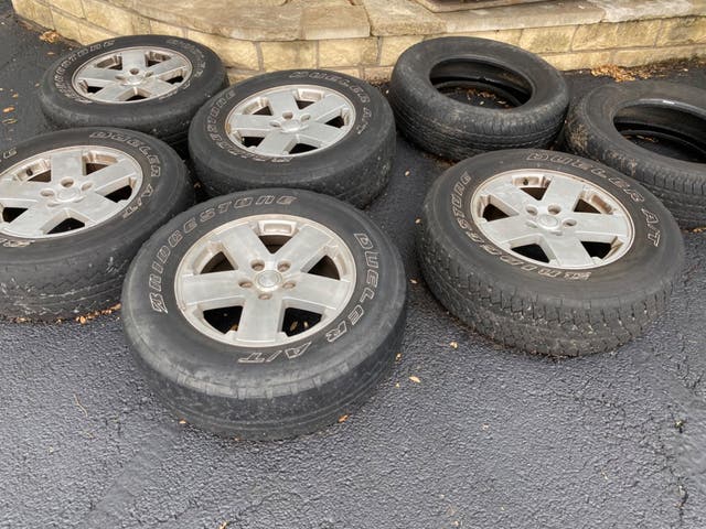 5 Jeep 18 inch wheels, $150 or best offer - Cedar Park, TX Patch