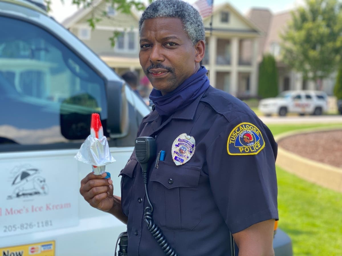 'Popsicles With Police' Looks To Develop Positive Relationships ...