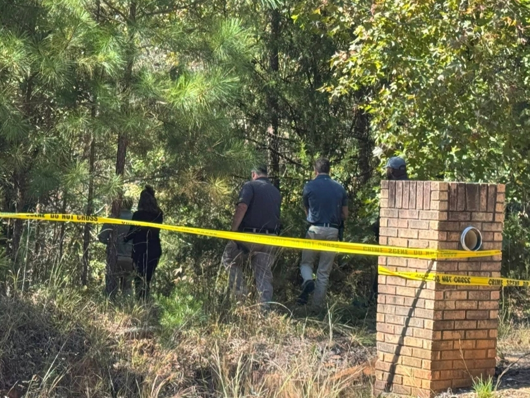Foul Play Suspected After Person Of Interest In Old Fayette Road Death ...