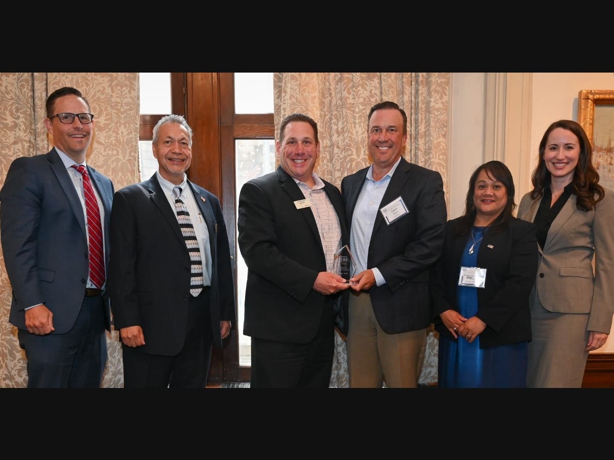 Byline Bank Celebrates Multiple SBA Lender of the Year Awards in IL ...