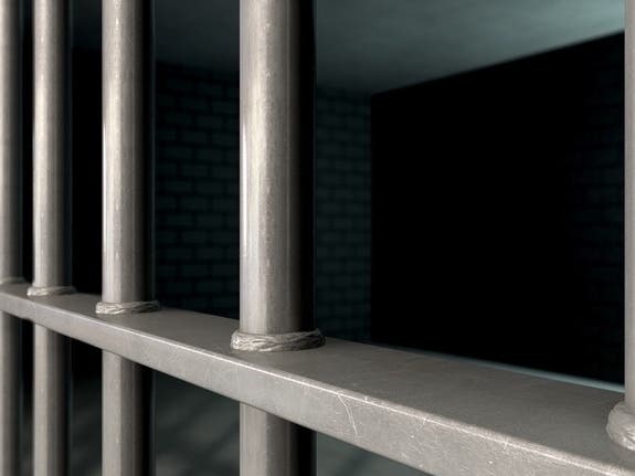 LA Custody Assistant Pleads No Contest To Bringing Drugs Into Jail ...