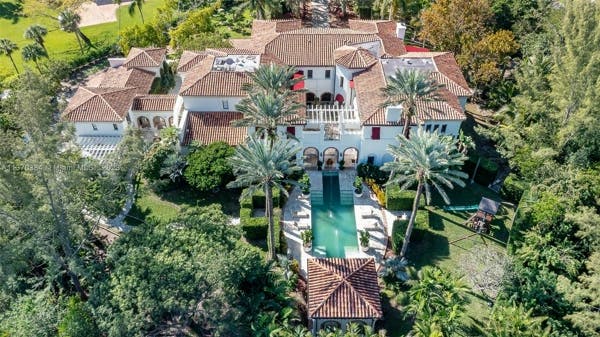 9 FL Dream Homes: $70M Miami-Area Villa, Restored Hyde Park Home ...