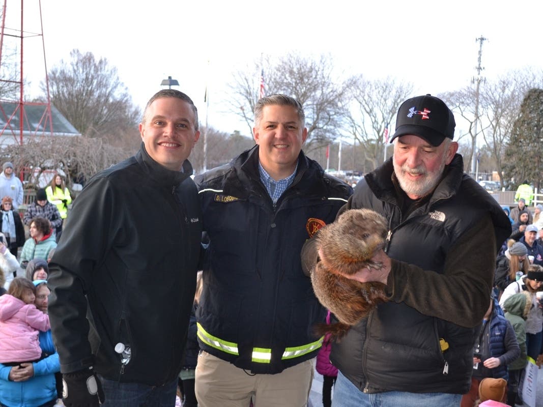 Long Island's Groundhogs Disagree On 6 More Weeks Of Winter | Sachem ...