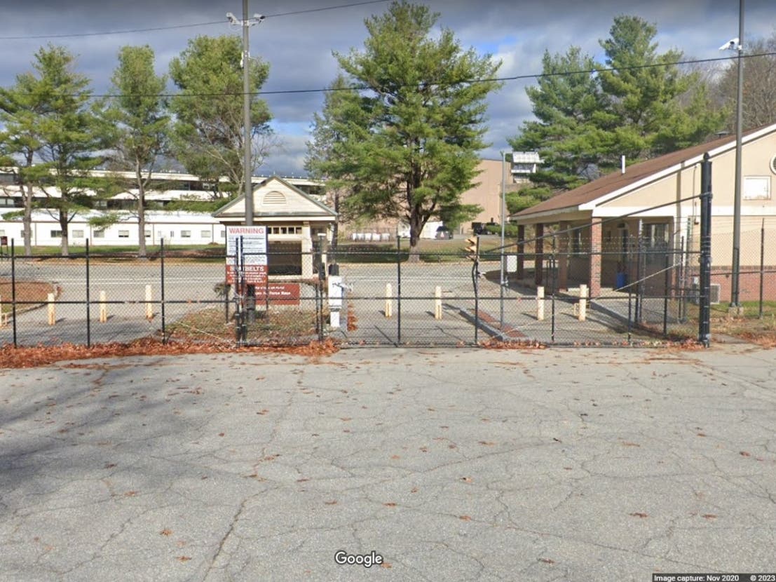 Burlington Hosting Hiring Event For Jobs At Hanscom Air Force Base ...