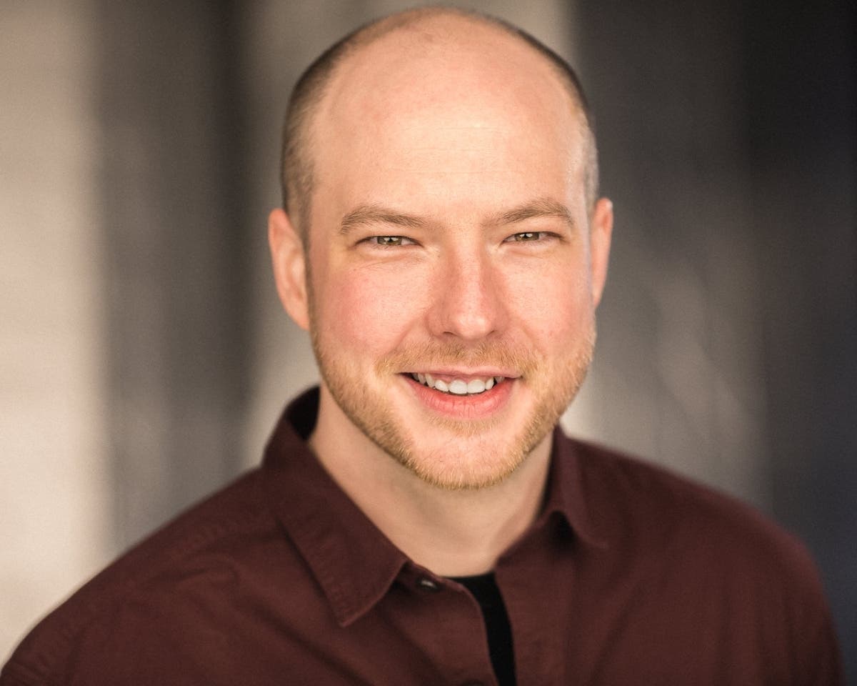 Travis Barnhart Stars in Factory Theaters "The Kelly Girls" | Chicago ...
