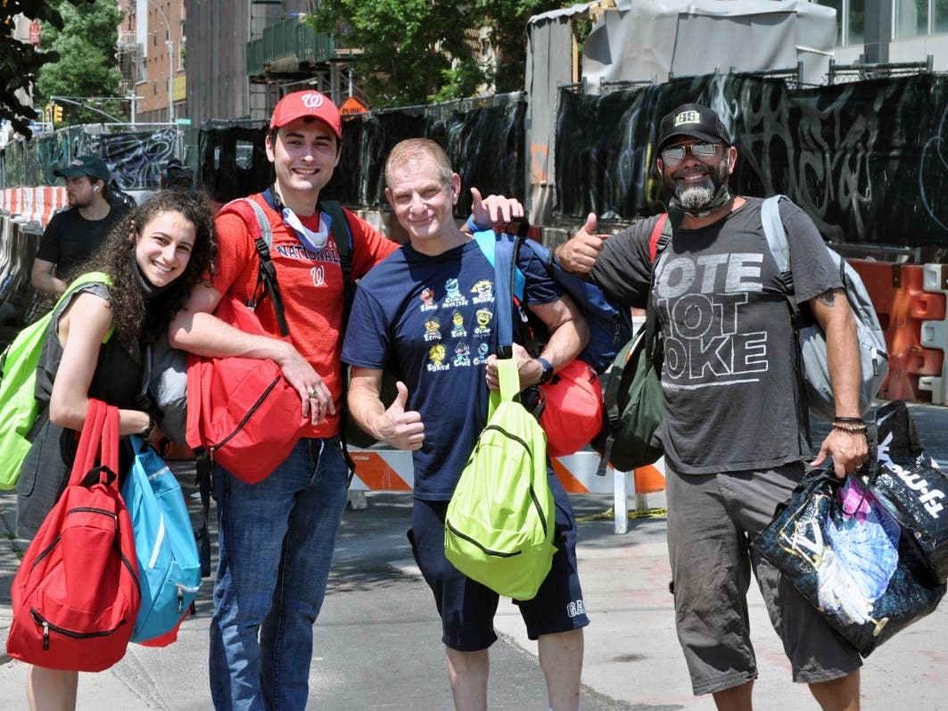 These NYers Have Given 28K Life-Supporting Backpacks To Homeless | New ...