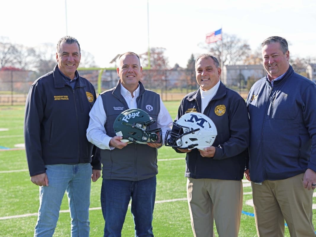 Massapequa HS Heads To LI Championship Football Game | Massapequa, NY Patch