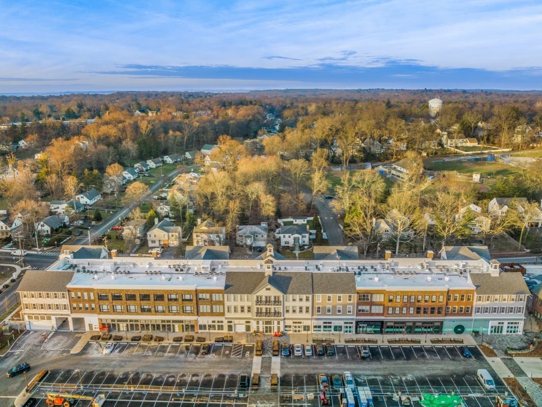 Darien Commons Is Taking Shape: Check Out The New Businesses Moving In ...