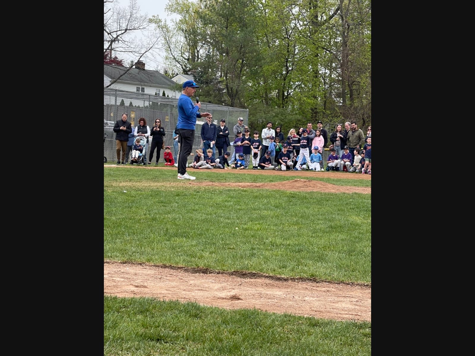 NY Mets Legend Howard Johnson Helps Open Darien Little League Season ...