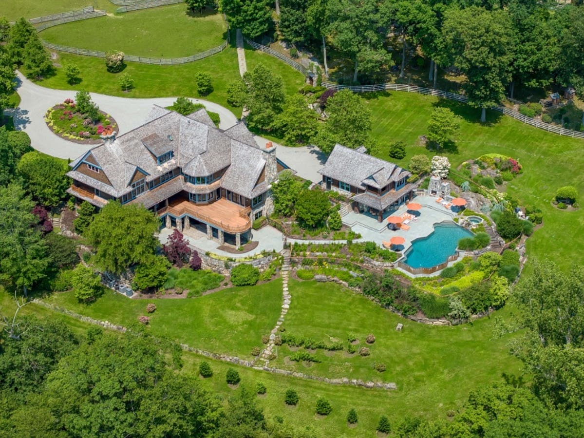 Greenwich's Iconic Quaker Lane Farm To Go Back To Auction | Greenwich ...