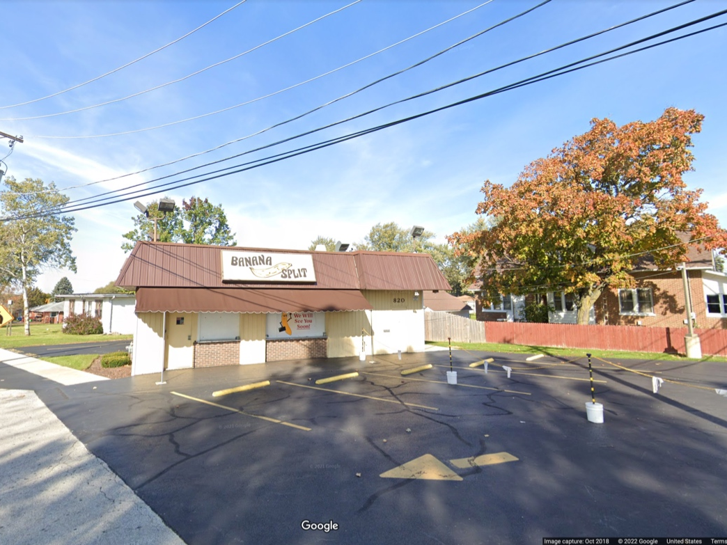 Banana Split Ice Cream Parlor Reopens Following Winter Hiatus | Aurora ...