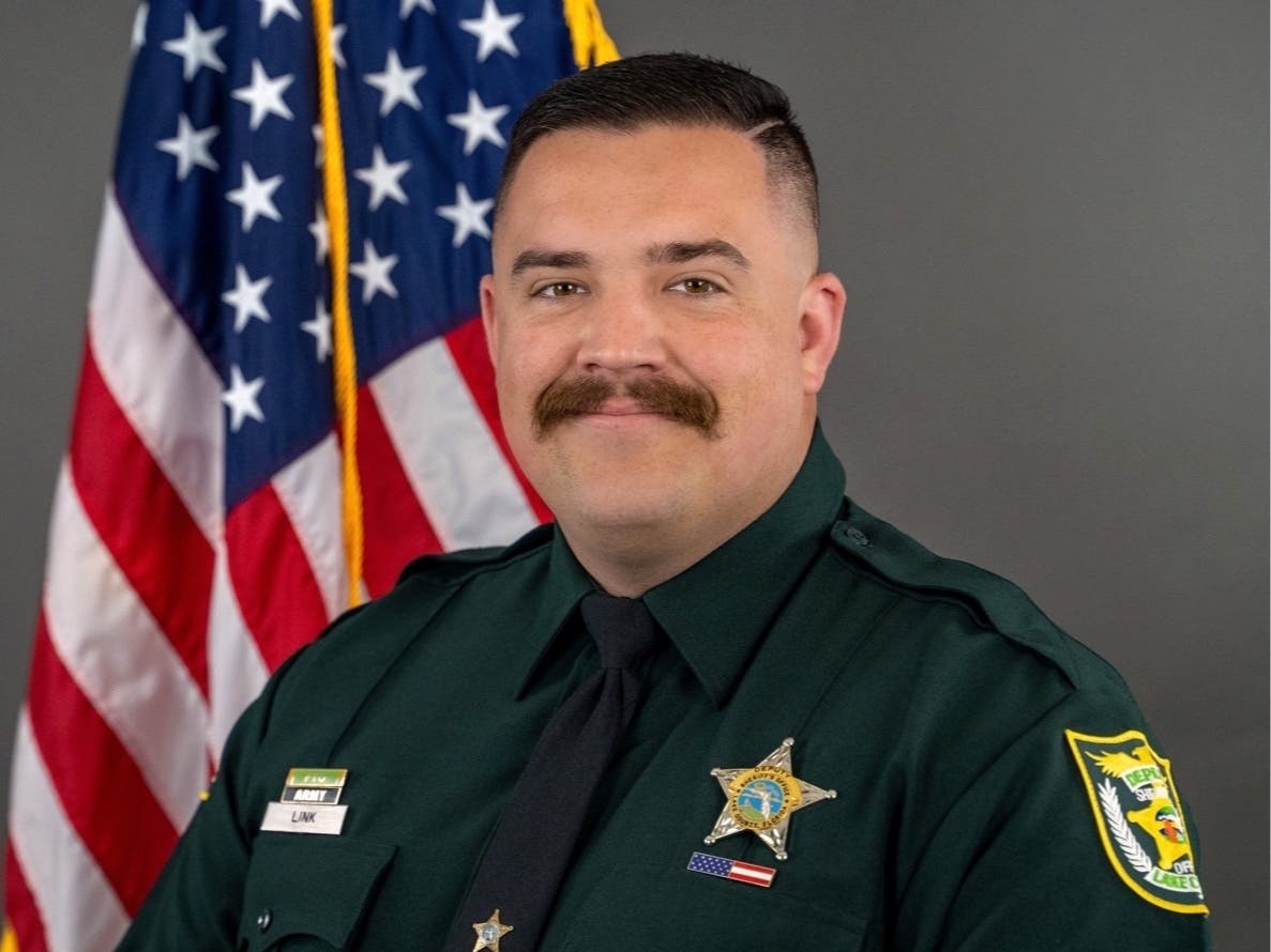 Deputy Killed, 2 Others Injured In Ambush Shooting: Lake Co. Sheriff ...
