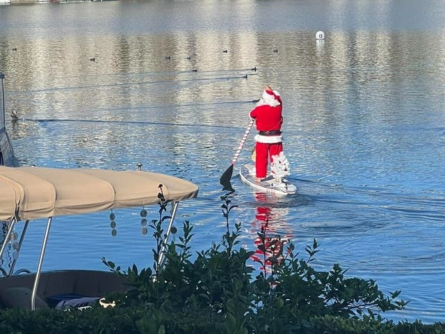 Santa Spotted Paddleboarding In South OC: Photo Of The Day | Mission ...
