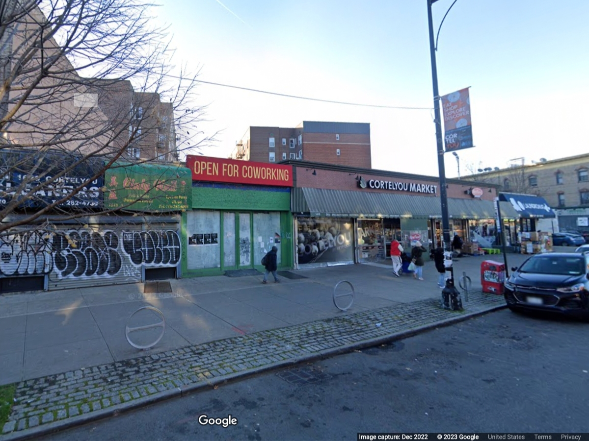'Made With Love': Palestinian Eatery Ayat Opens 3rd Brooklyn Location ...