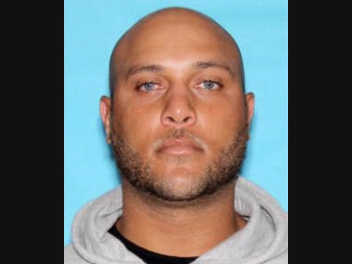 Gunman In Target Parking Lot Attack, Homicide Is In Custody: Police ...