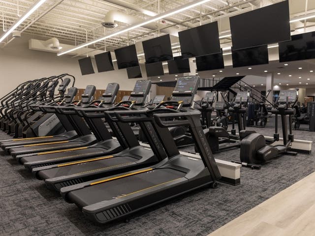 World's Largest Powerhouse Gym Now Open In Metro Detroit | Clinton ...