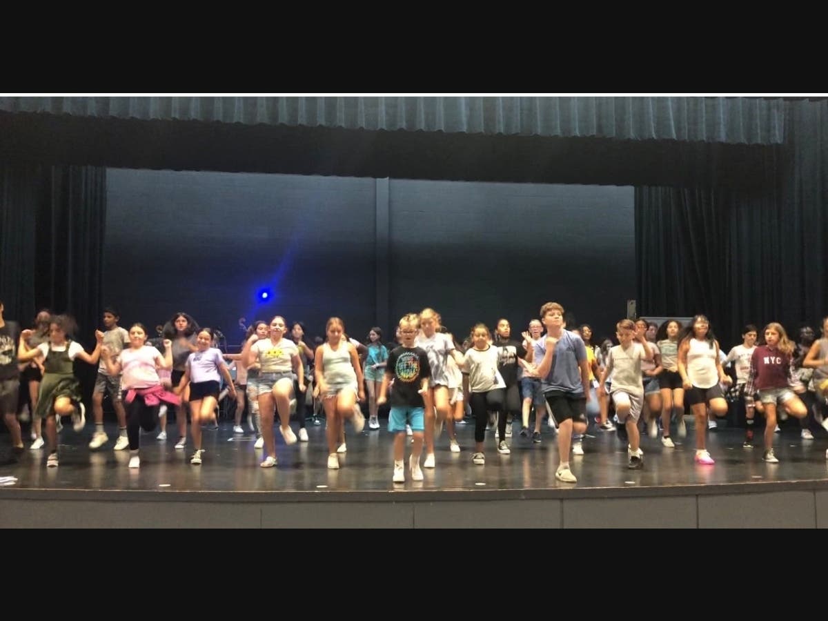 Islip Middle School Presents 'Footloose' | Islip, NY Patch