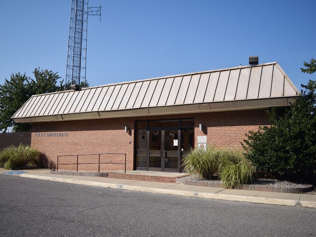 Township Committee Sends Off Retired Lacey Police Chief With Thanks ...